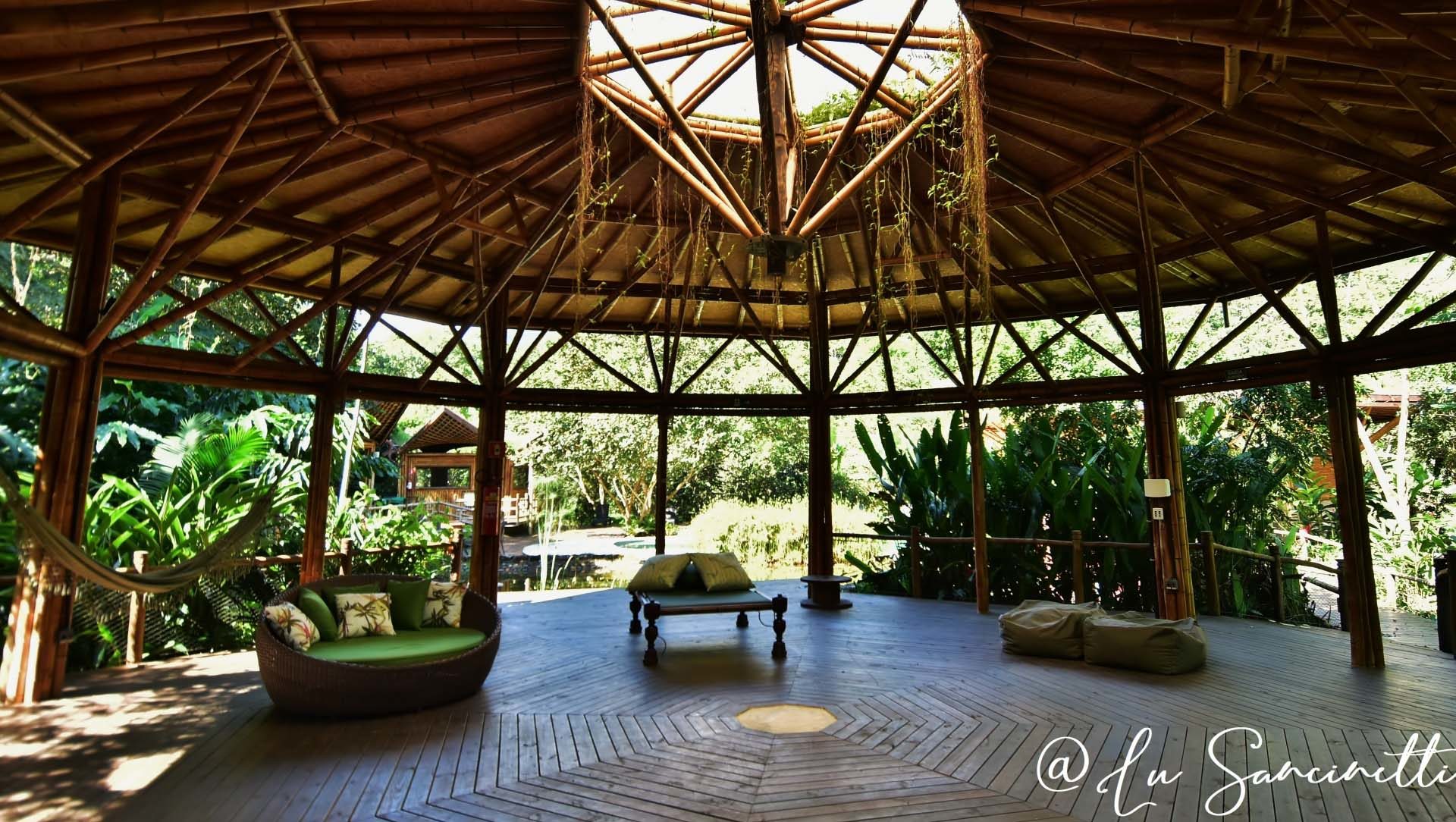 Banana Bamboo Ecolodge - Horizons Nouveaux